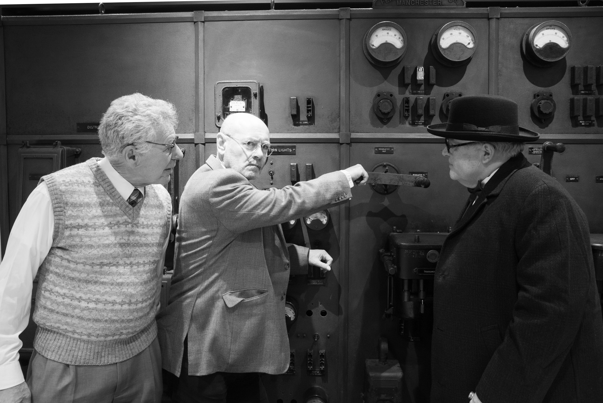 Suzanne Hawkes’ New Play Explores Radar’s WWII Impact – SUFFOLK THEATRE